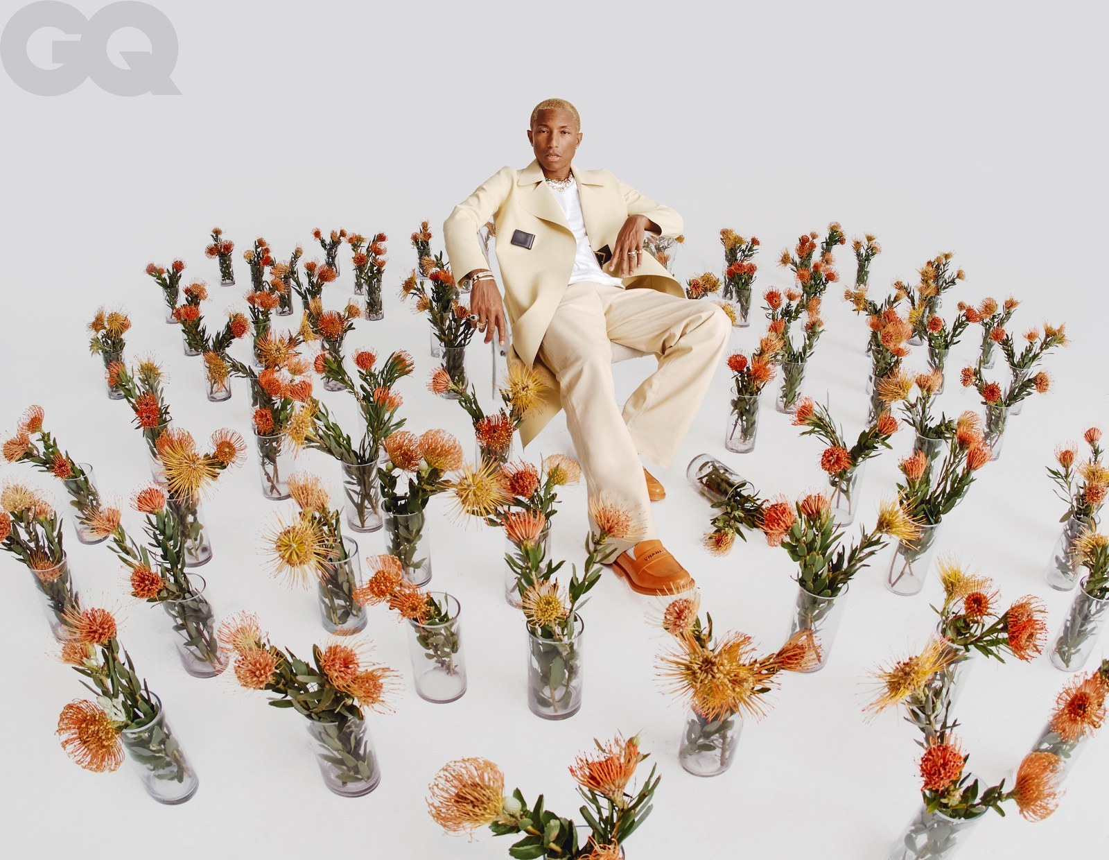 5 лучших кроссовок Фаррелла Уильямса - Статьи блога интернет магазина ...