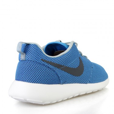Купить мужские кроссовки RosheRun от Nike (511881-403) по цене 4190 рублей